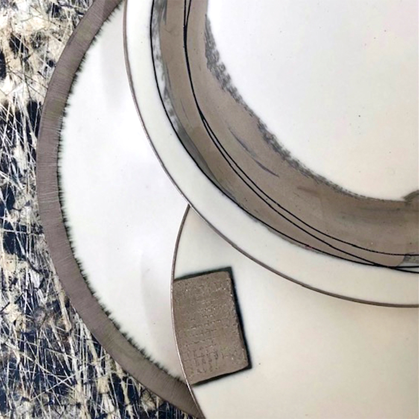 DL Gold/Platinum Dinnerware