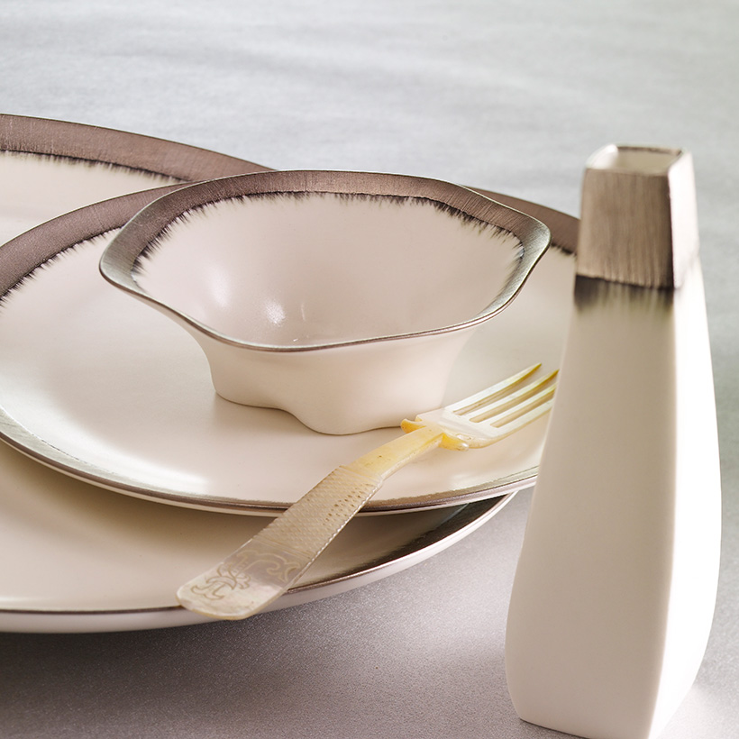 DL Gold/Platinum Dinnerware